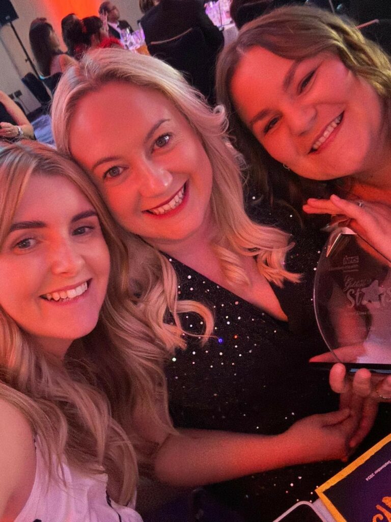 Hull midwifery bereavement team scoop national MAMA award | Hull ...